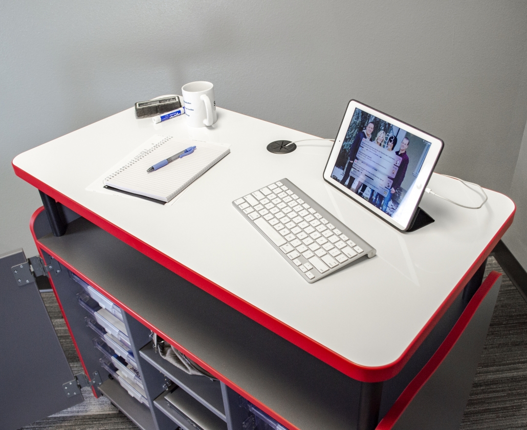Horizon™ Teacher's Mobile Workstation - Marco
